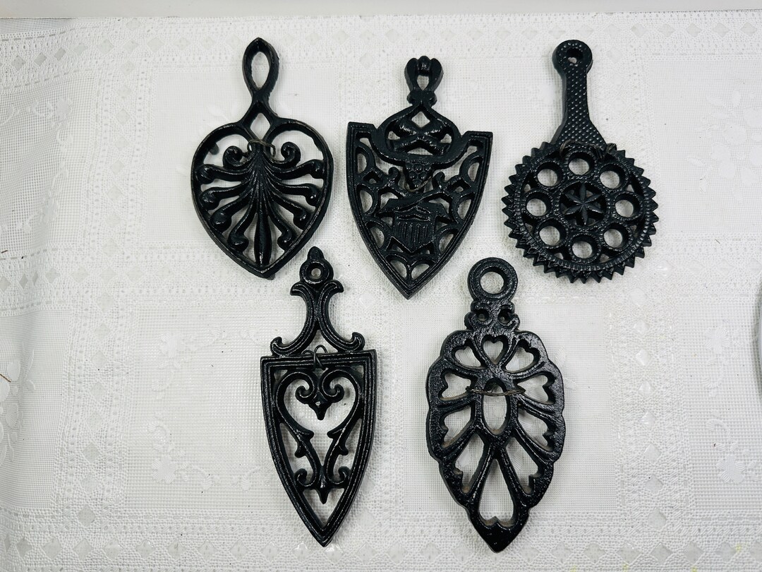 Wilton Cast Iron Miniature Trivets, Wilton Miniature Trivets, Small ...