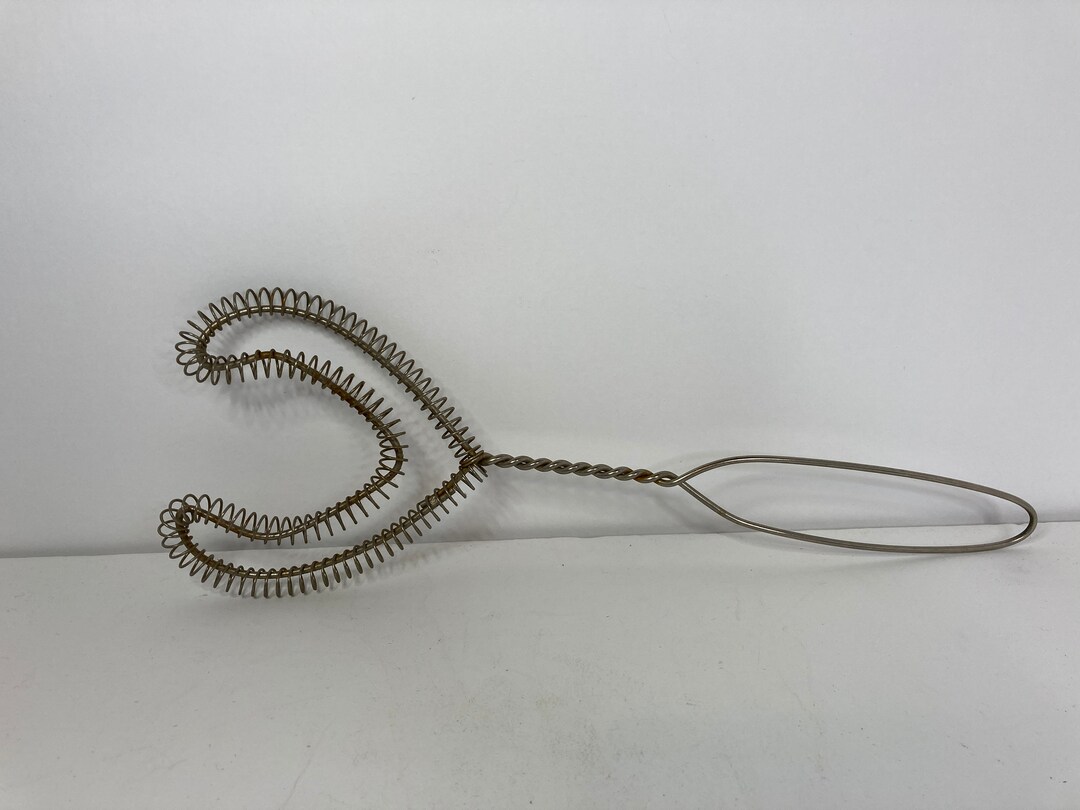 Unusual Wire Spring Mixer Spoon With Wire Handle, Handheld Eggbeater ...