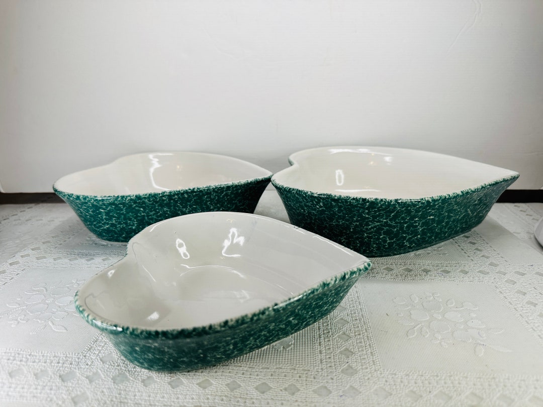 Heart Shaped Spatterware Bowls, Green Spatterware Heart Casserole ...