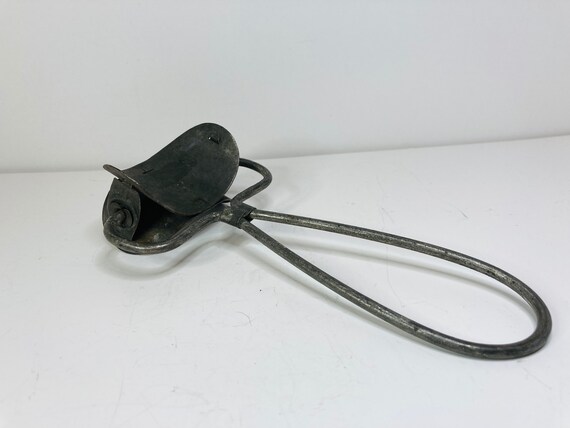 Pastry Cutter Antique