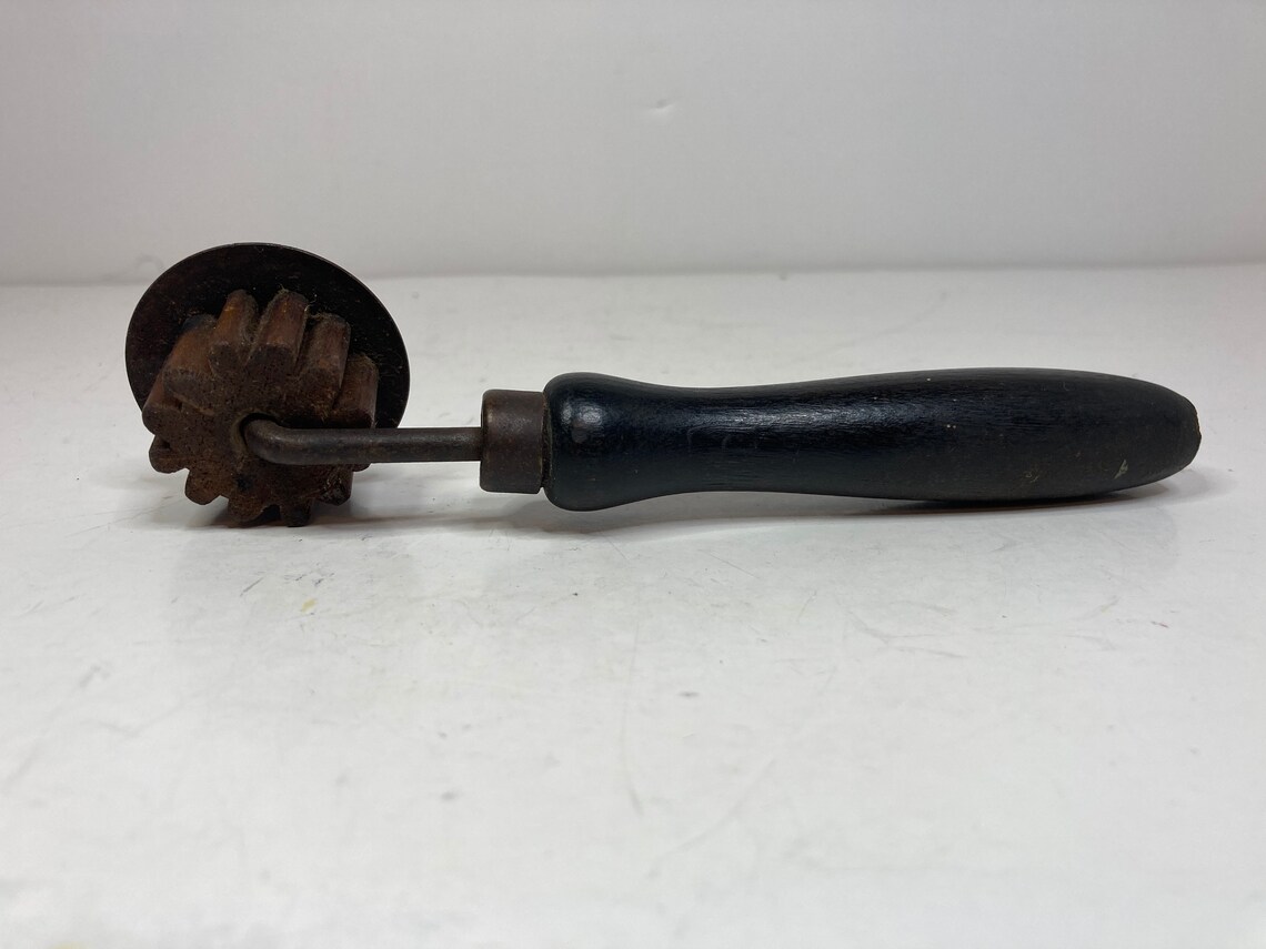 Pie Crimper and Edge Trimmer Wood Pie Crimper Pastry Edge - Etsy