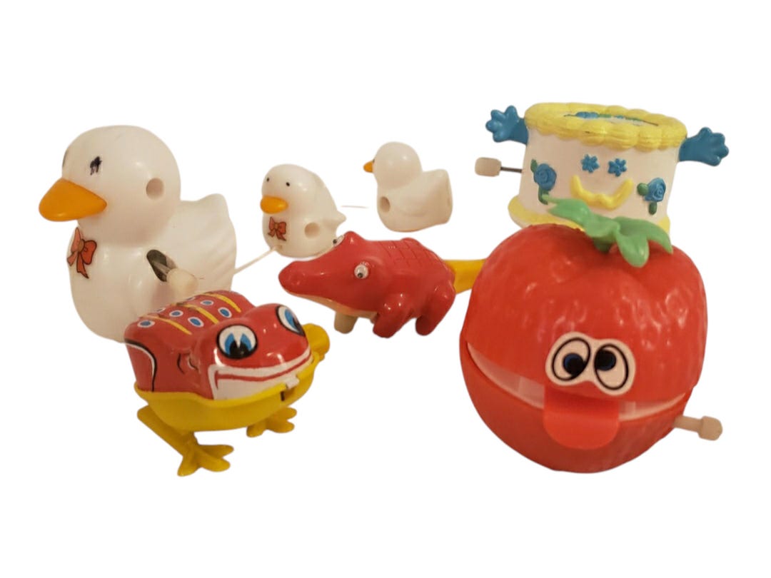 Set of 5 Wind up Moving Toys Frog Alligator Strawberry Duck With ...