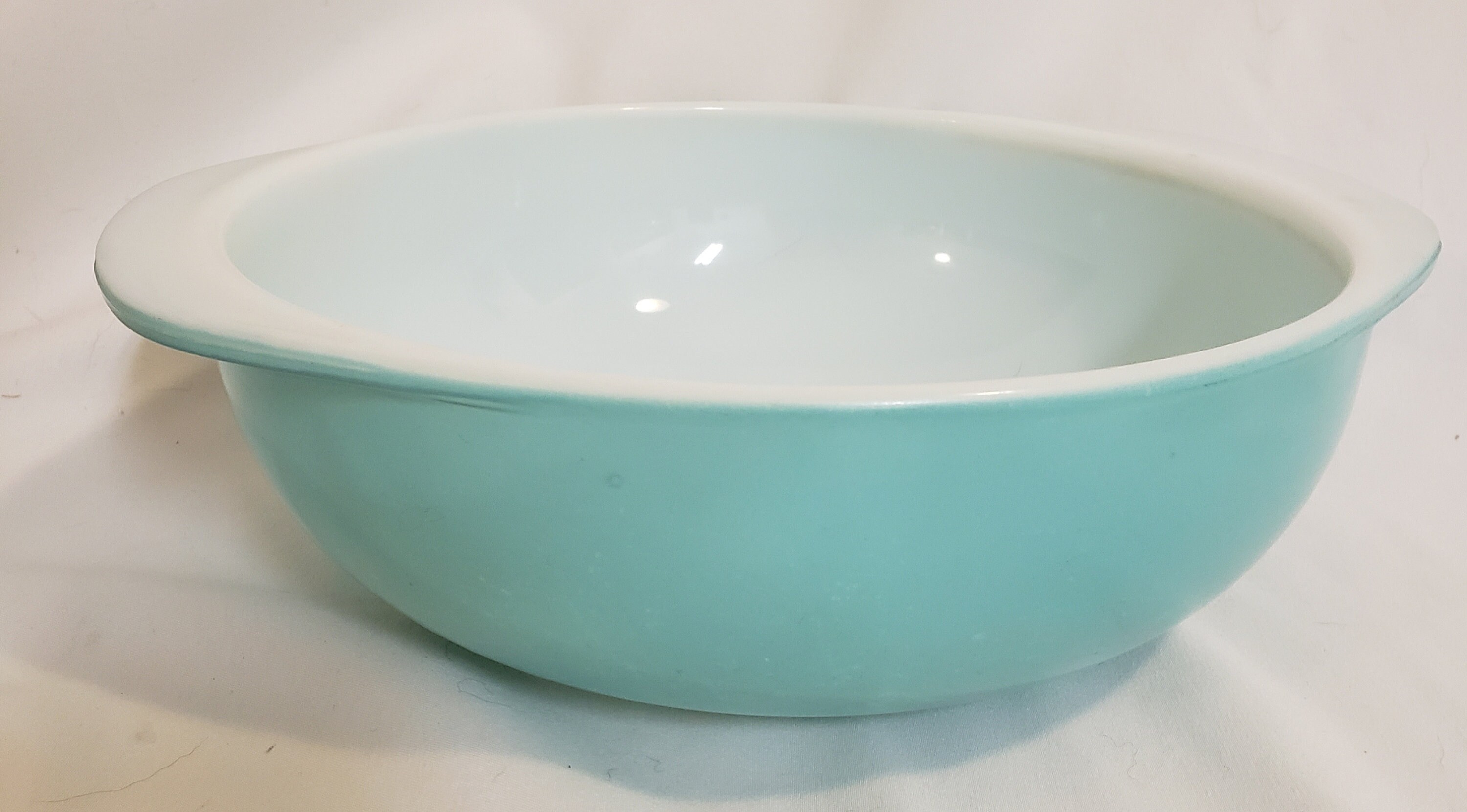 Vintage Pyrex Turquoise Blue Round Casserole Mixing Bowl Ovenware 2qt ...