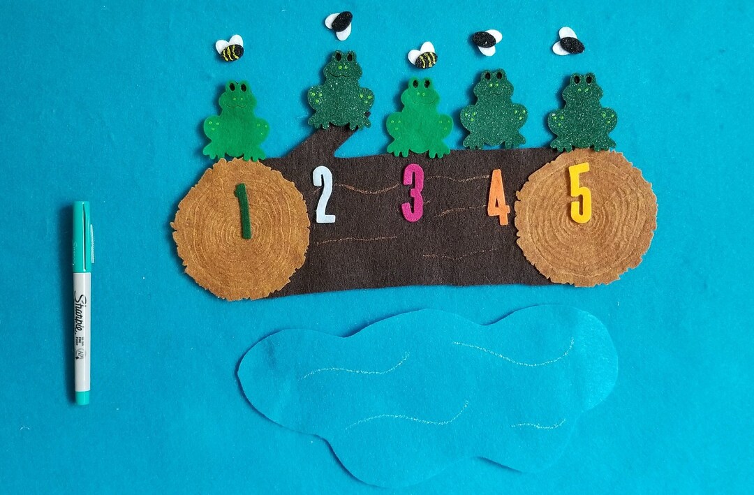 5 Little Speckled Frogs Felt Stories//5 Little Frogs Felt Board Stories ...