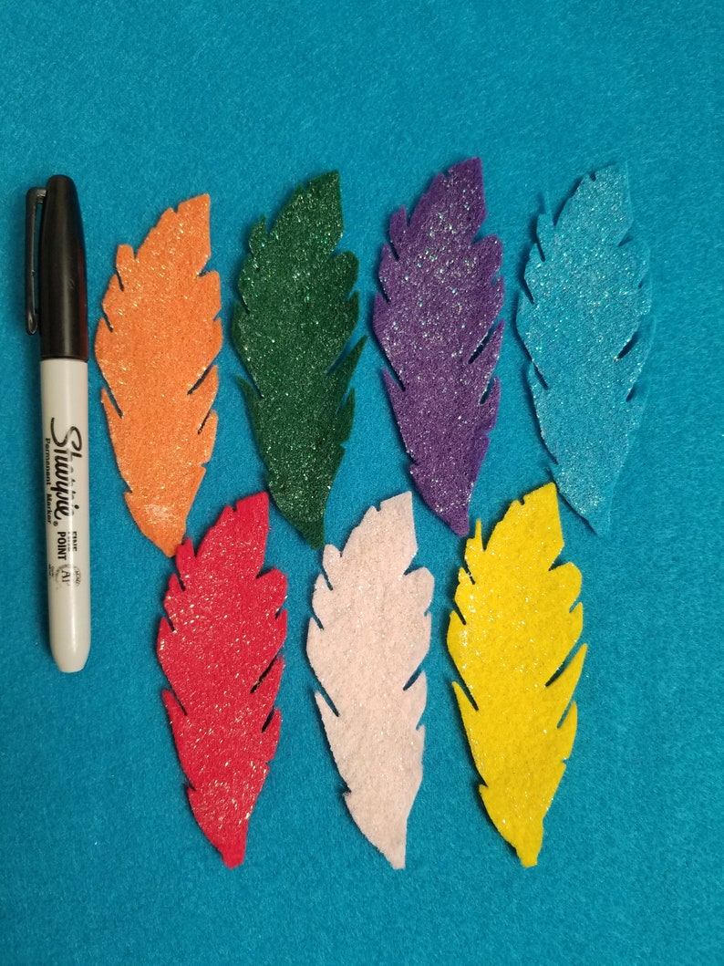 Turkey wore a rainbow feather//felt stories//Thanksgiving felt | Etsy