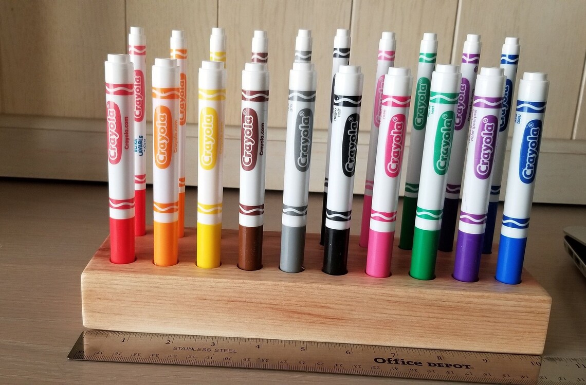 Crayola Marker holder//Dry erase Marker stand//pip squeaks | Etsy
