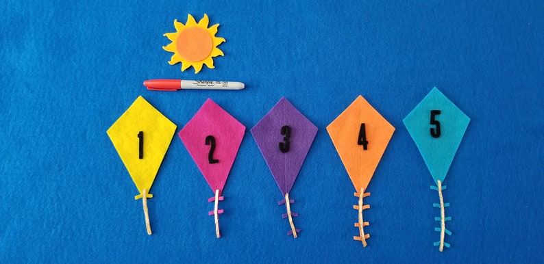 5 little kites felt stories//5 kites felt stories//numbers | Etsy