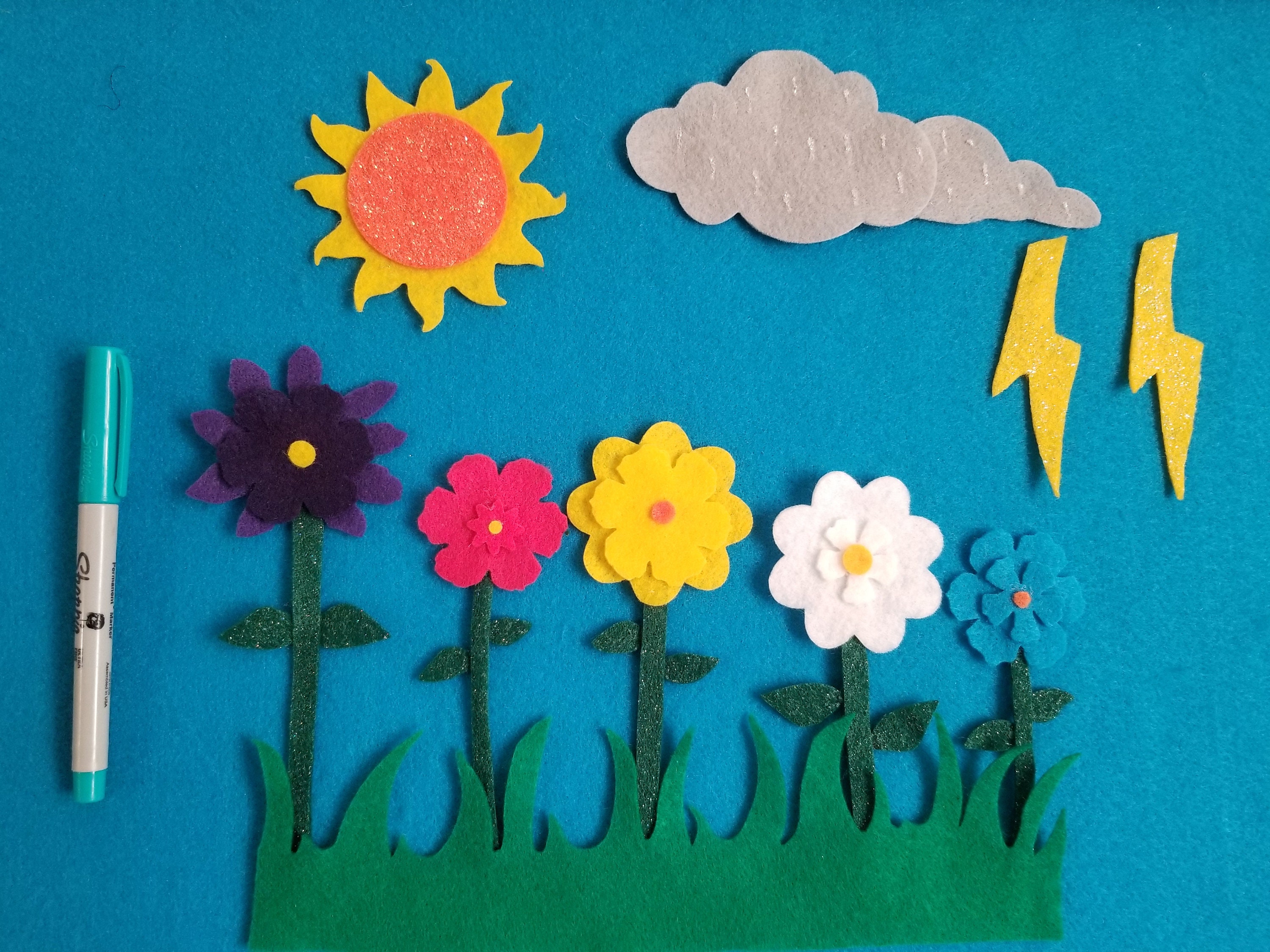 5 Little Flowers //felt board stories//Flannel board | Etsy