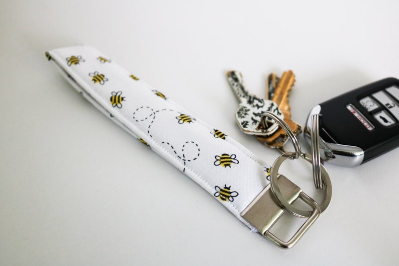 Bumblebee Key Fob Wristlet Key Holder Keychain Bees Car - Etsy
