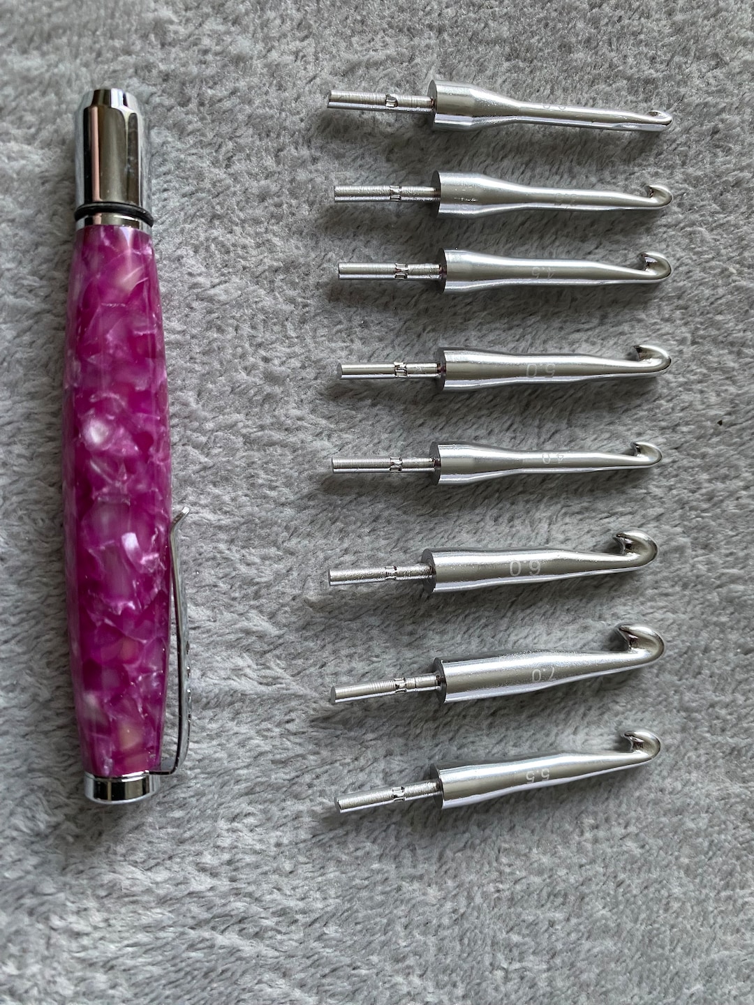 New Design Interchangeable Crochet Hooks With Handcrafted Resin Handle ...