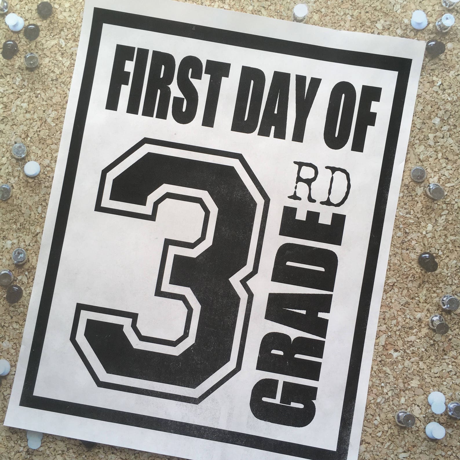 DIGITAL Set of 12 Back to School Signs First Day of School PFD - Etsy