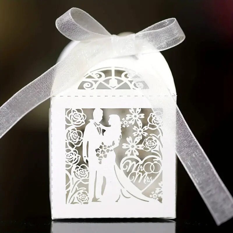 Bride and Groom Favor Boxes - Etsy