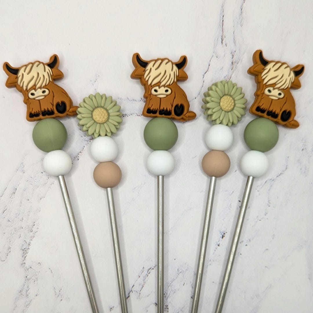 Amigurumi Sticks, Highland Cow and Light Green Flowers, Ami Stix, Set ...