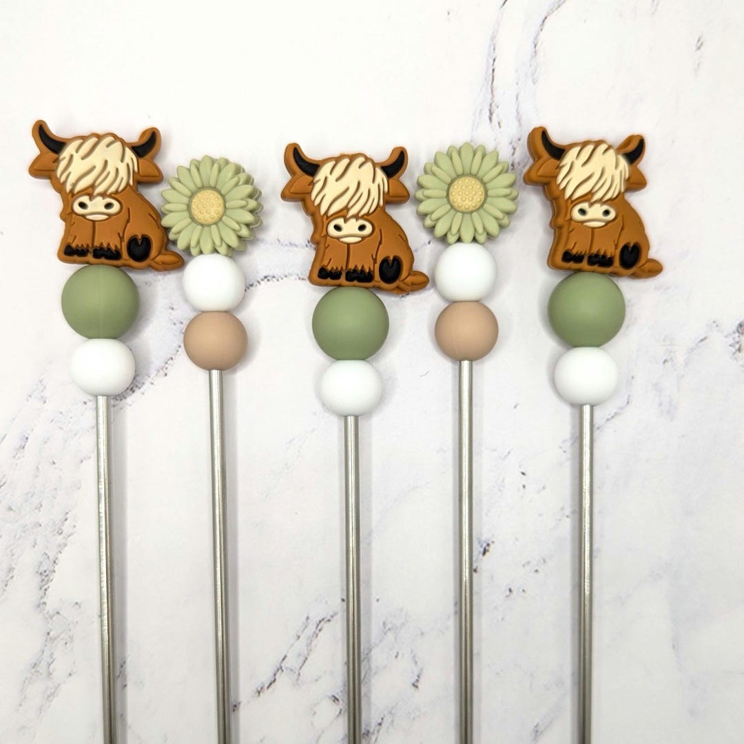 Amigurumi Sticks, Highland Cow and Light Green Flowers , Ami Stix, Set ...