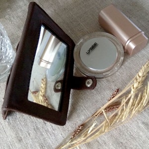 Small Handbag Mirror in Leather Frame Burgundy Compact Travel Women's ...