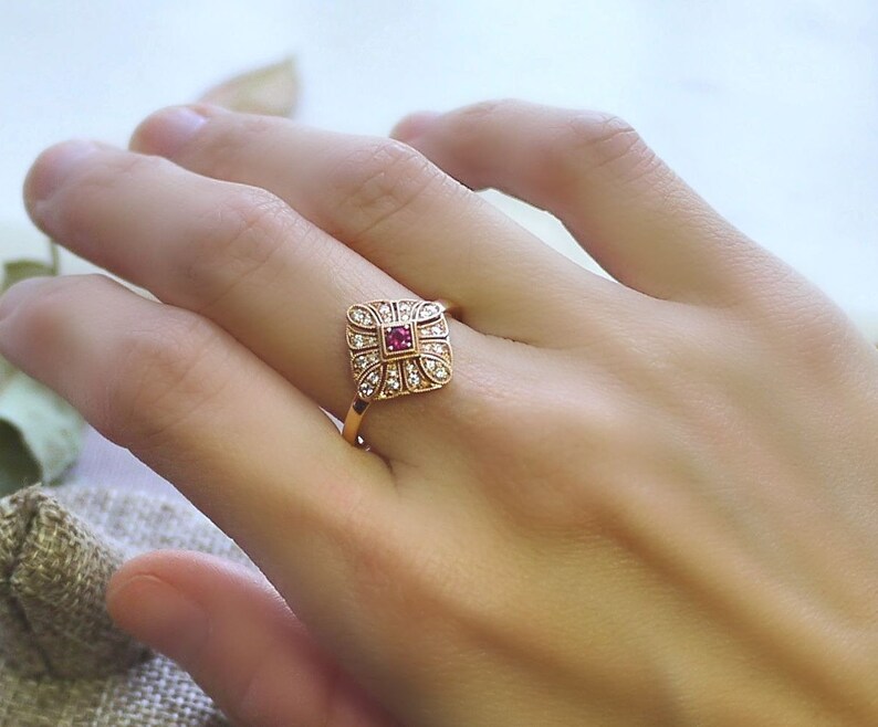 18K Solid Gold Ruby Diamond Art Deco Ring - Etsy