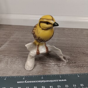 Vintage 1962 Goebel Goldammer (yellowhammer) Bird on Leaf Figurine 063 ...