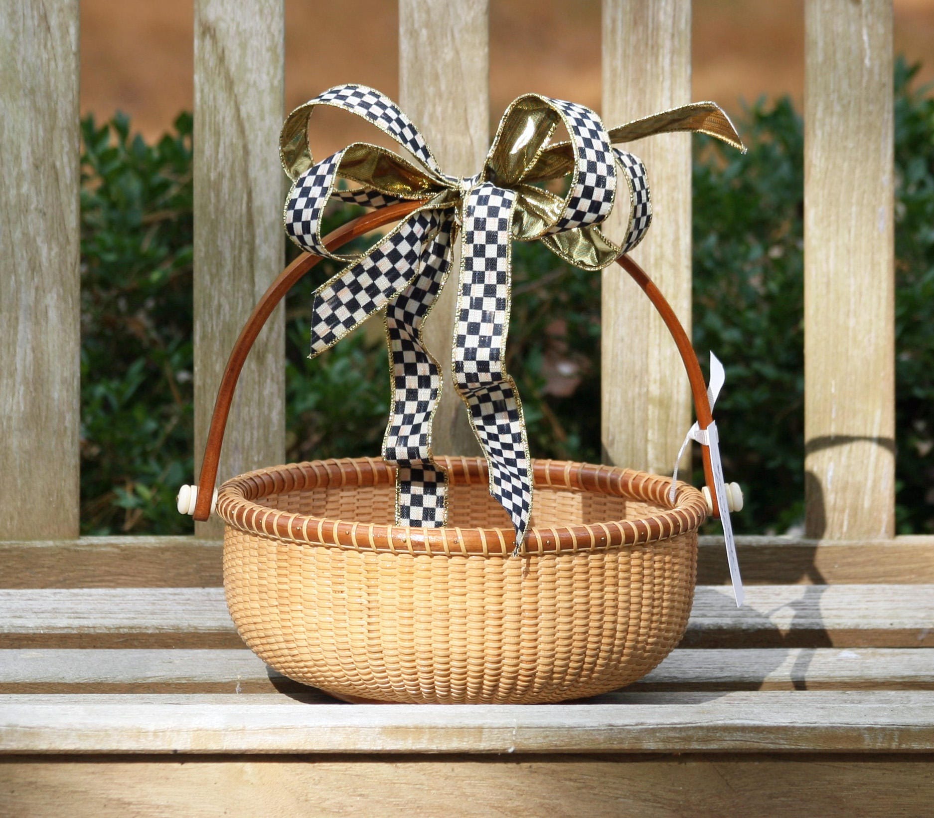 9-inch Round Nantucket-style Basket With Handle - Etsy