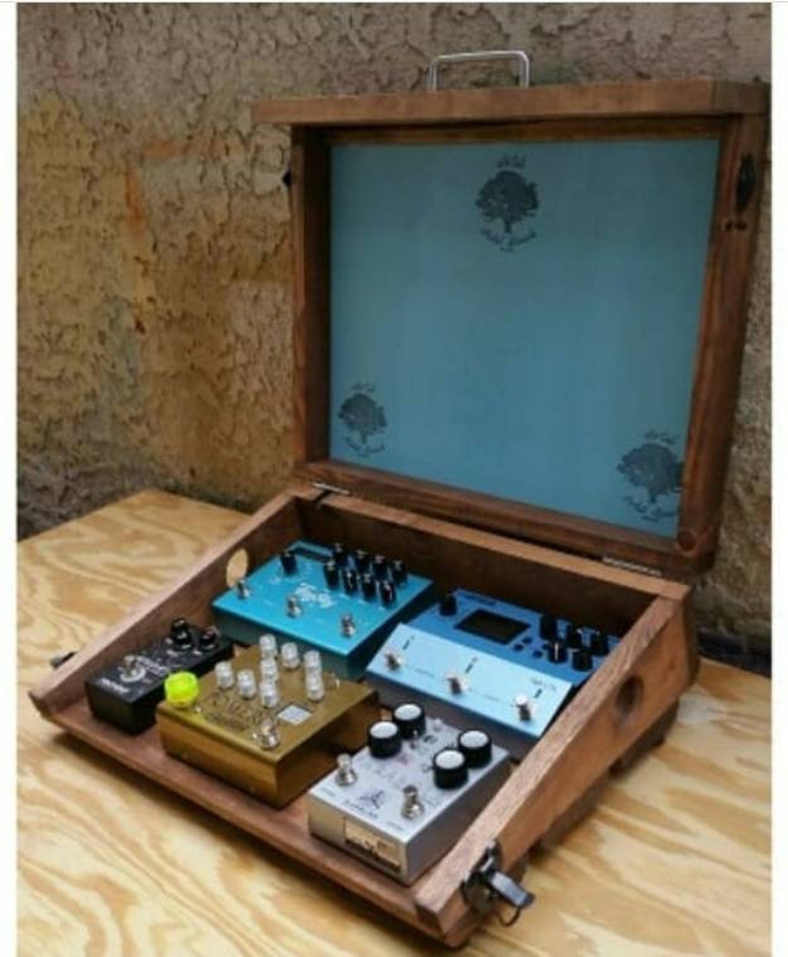Pedalboard/case - Etsy