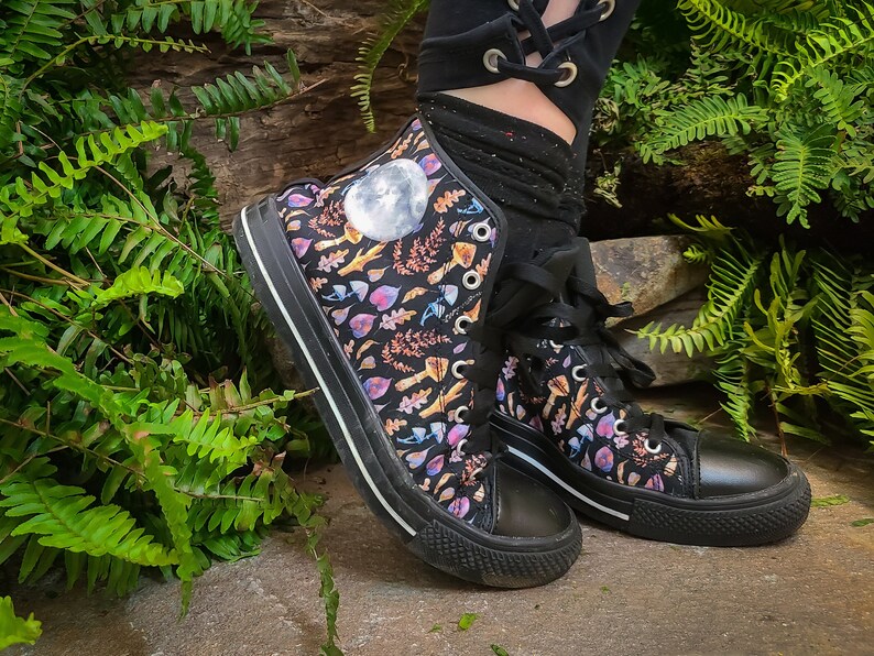 Mushroom Moon Hi-top Shoes / Pagan Clothing / Witchy Clothing - Etsy