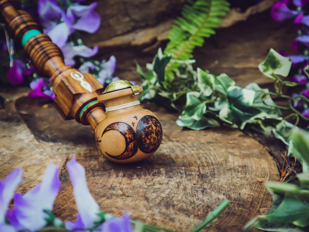 Witchy Triple Moon Goddess / Handmade Wooden Ceremonial Tobacco Pipe ...