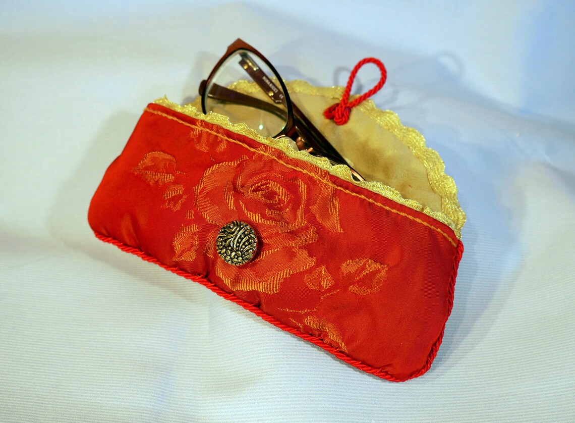 Red Glasses Case 2 Sizes - Etsy