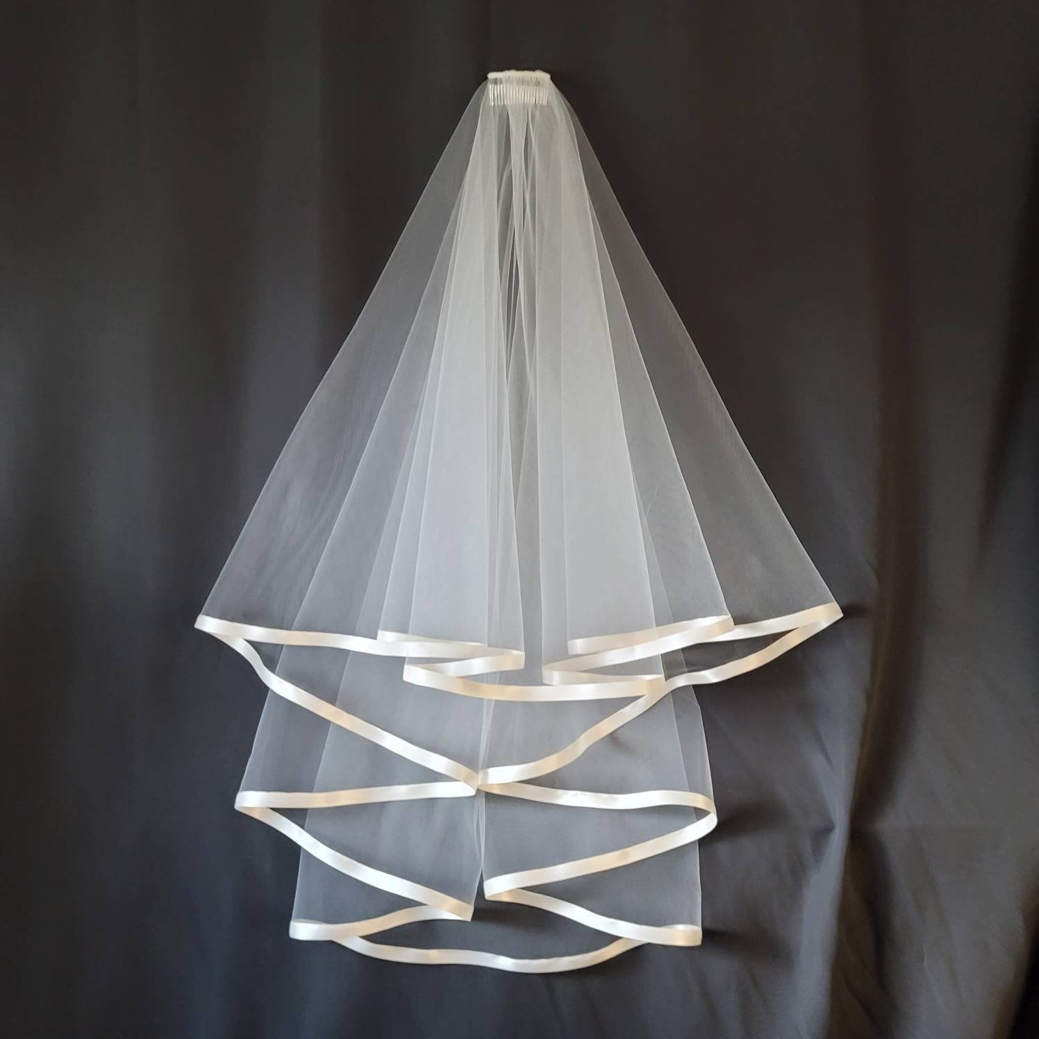 Circle Veil With 5/8 Inch Satin Trim - Etsy