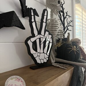 Skeleton Peace Hand Sign, Skeleton Peace Sign, Skeleton Hand Decor ...