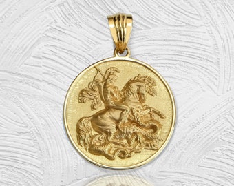 18k Gold Pendant - Etsy