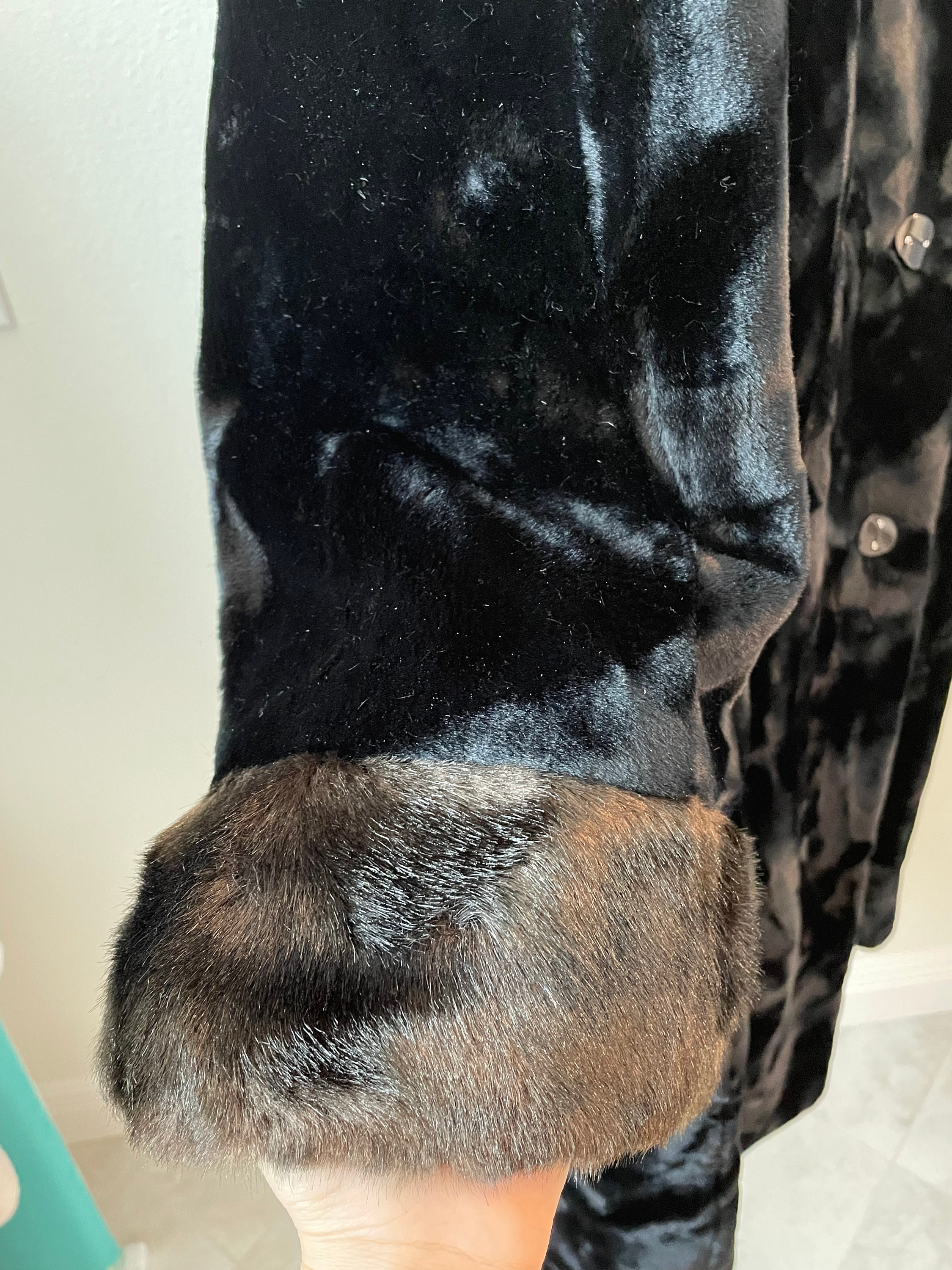 Black Faux Ultra Seal Fur Coat With Brown Accents / Sportowne NY Women's M/L - Etsy