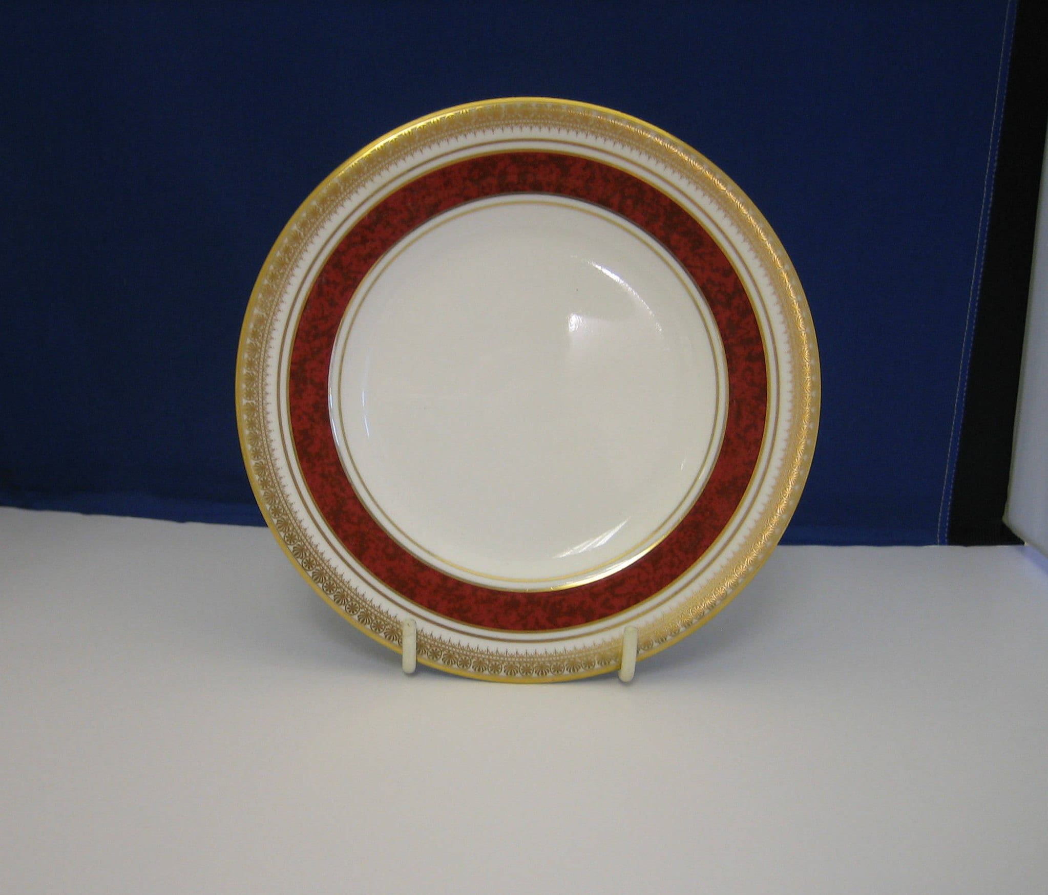 Royal Doulton, Kingston Ruby, Bone China Plate. - Etsy