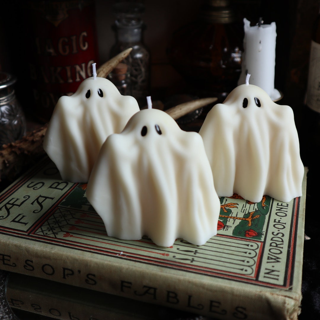 Ghost Candle / Halloween Creepy Cute Ghost - Etsy