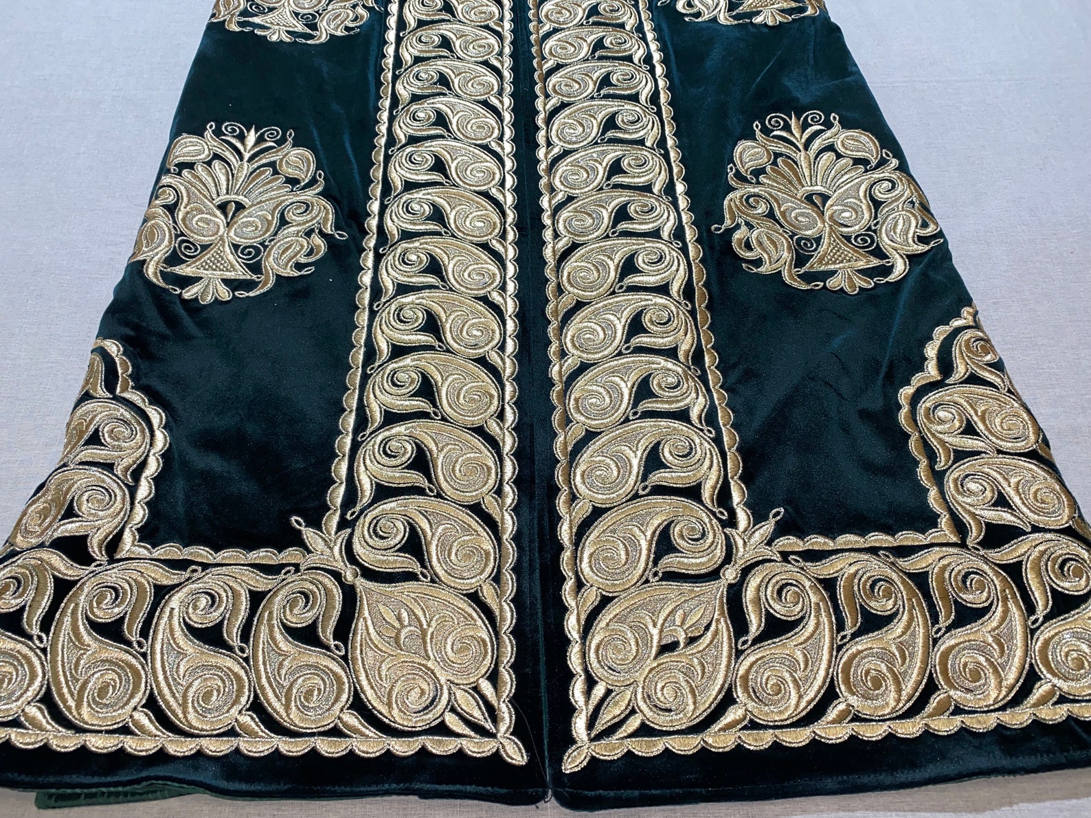Uzbek Chapan Robe: Golden Embroidered Suzani Caftan Jacket - Etsy