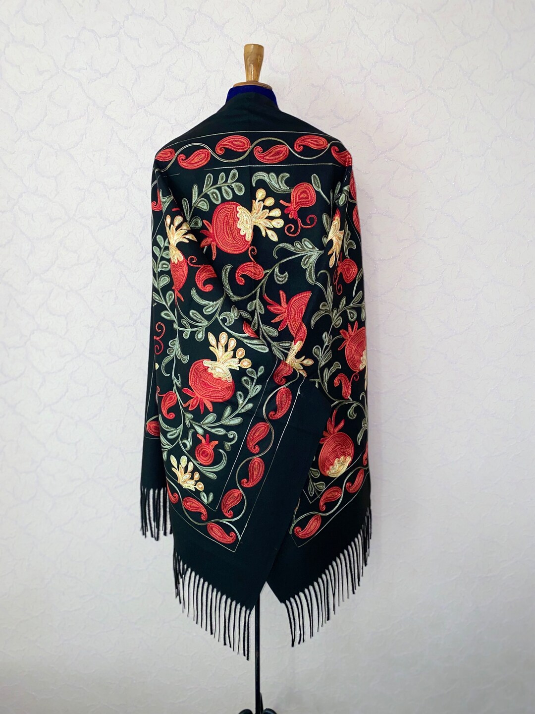Uzbek Wool Shawl Embroidered Suzani Scarf Wool Scarf Cape - Etsy