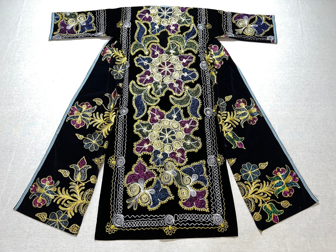 UZBEK CHAPAN, Vintage Suzani Coat, Handmade Uzbek Robe, Uzbekistan ...