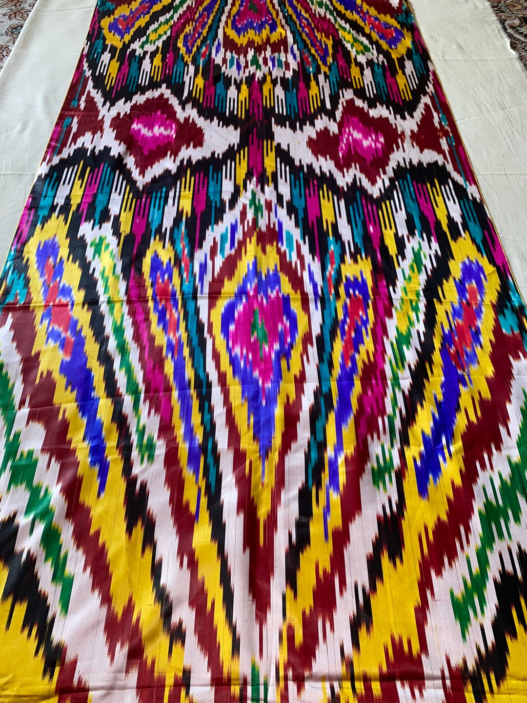 Uzbek Ikat Silk Fabric, 570:80 Cm Piece, 100% Silkworm Silk Fabric, Han ...