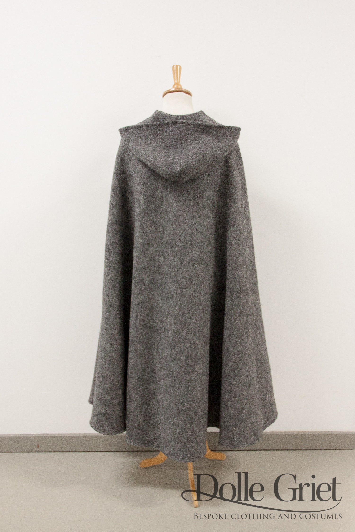 100% Wool Cloak in Gray -- Warm and Ready to Ship! - Etsy