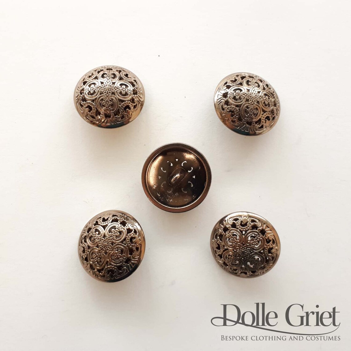 Filigree Metal Buttons in Light Brass - Set of 5 - Etsy