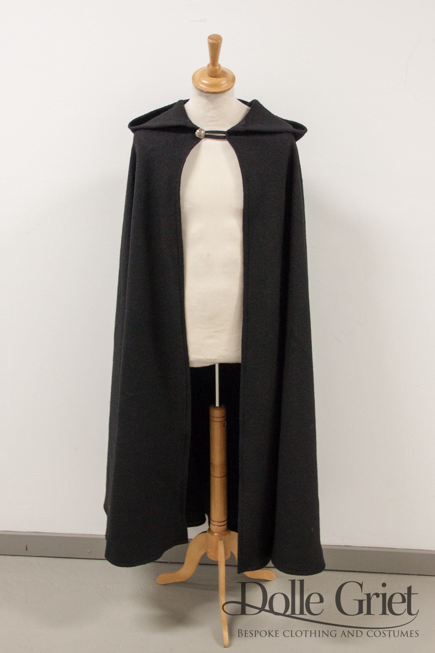100% Wool Cloak in Black -- Warm and Ready to Ship! - Etsy