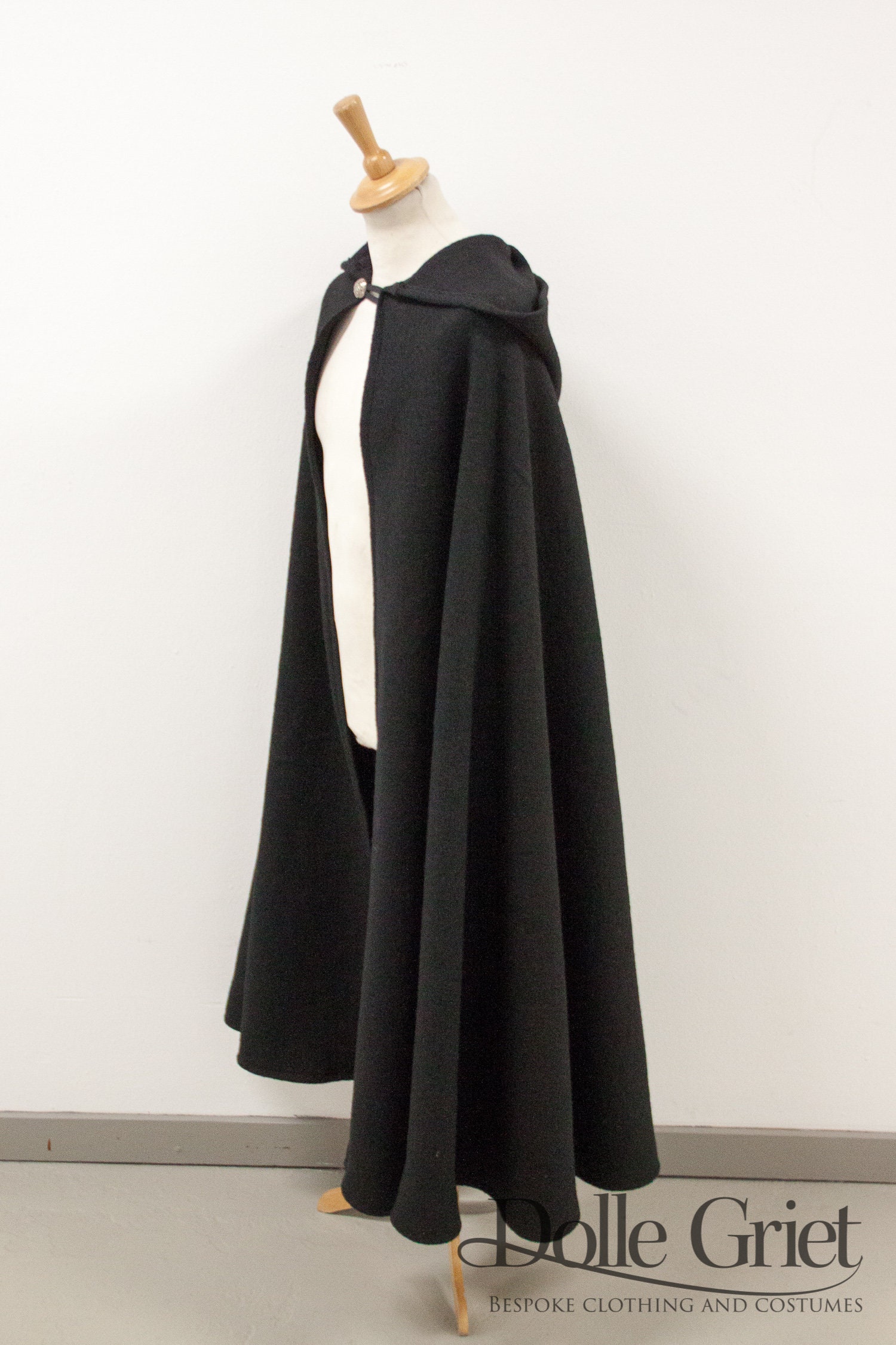 100% Wool Cloak in Black -- Warm and Ready to Ship! - Etsy