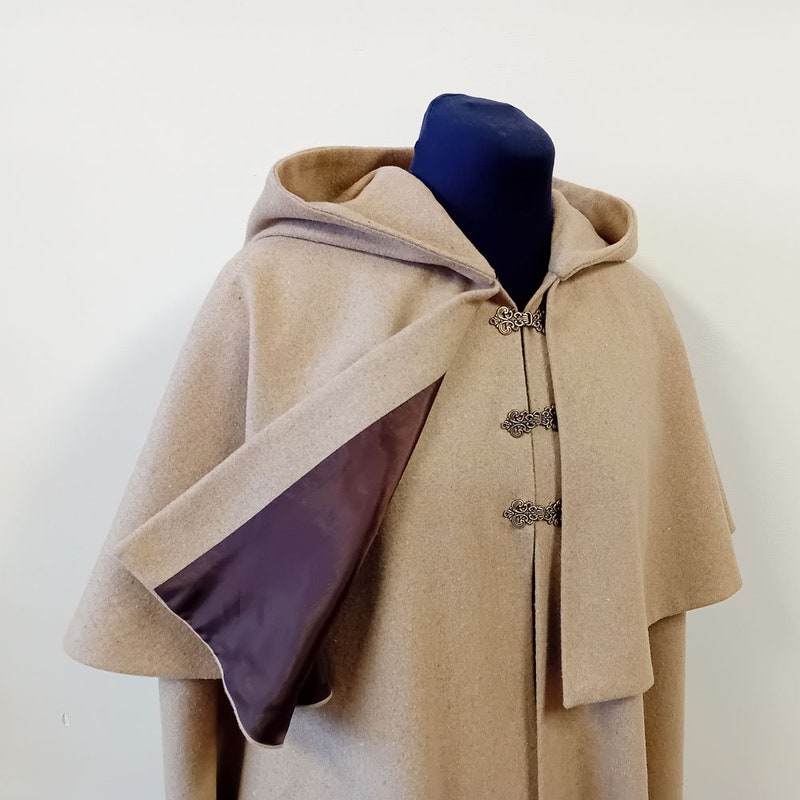 Coachman Cape - Etsy