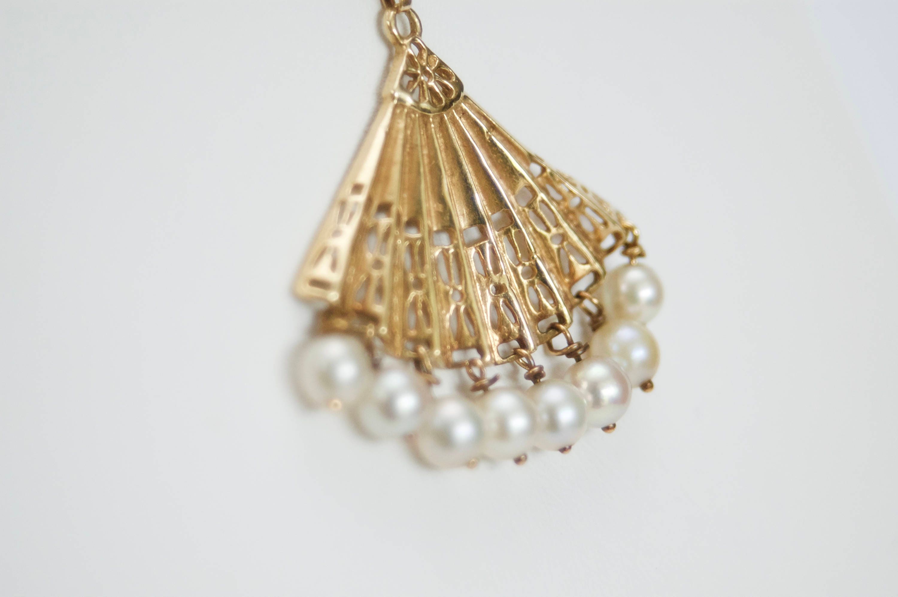 14K Yellow Gold Hand Fan Pendant W Eight Natural Pearls 4.1grams - Etsy