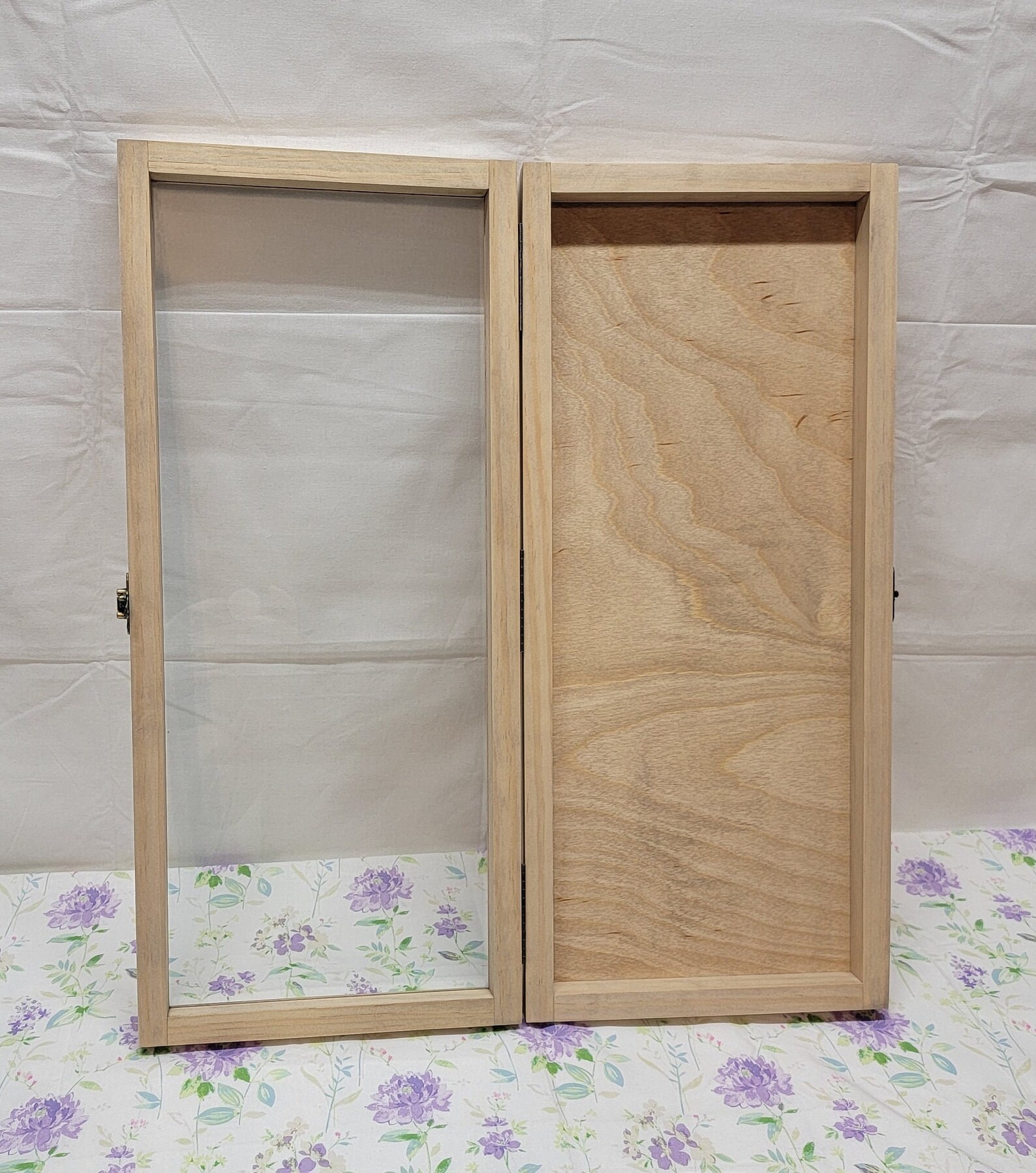 20 X 8 X 1 1/2 Wooden Shadow Box / Hinged Glass Lid / Display | Etsy