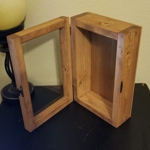 9 1/2 X 5 1/2 X 3 1/4 Wooden Shadow Box / Hinged Glass Lid / Display ...