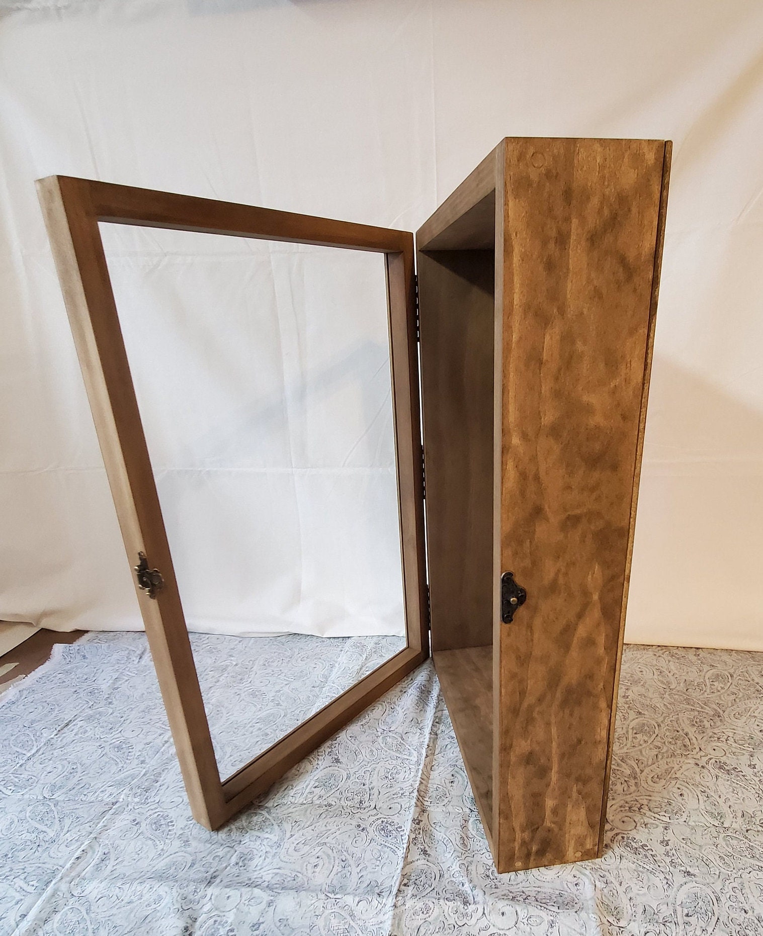 18 X 12 X 4 Wooden Shadow Box / Hinged Glass Lid / Display - Etsy