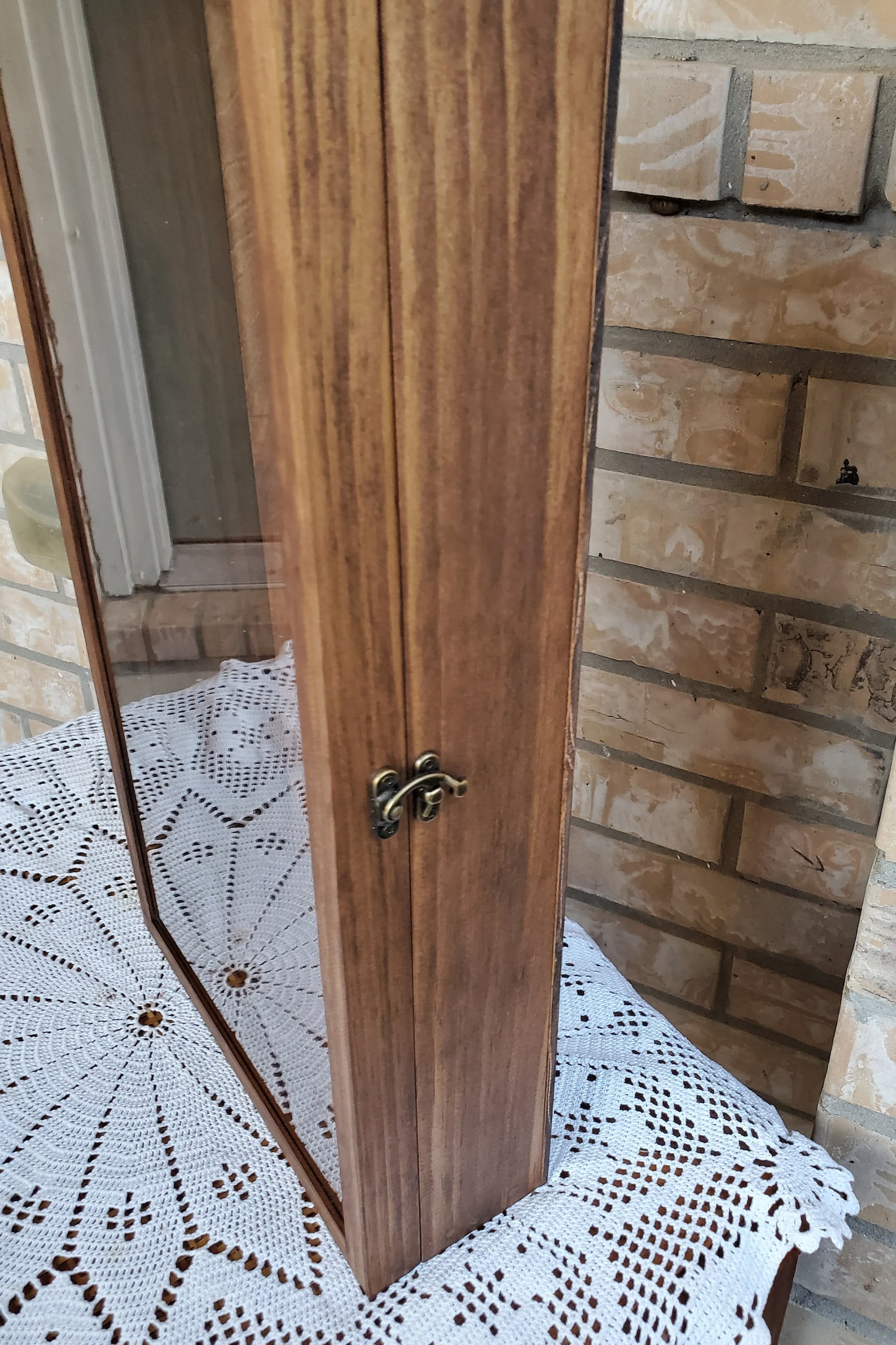 19 X 9 X 3 1/4 Wooden Shadow Box / Hinged Glass Lid / Display Case Box ...