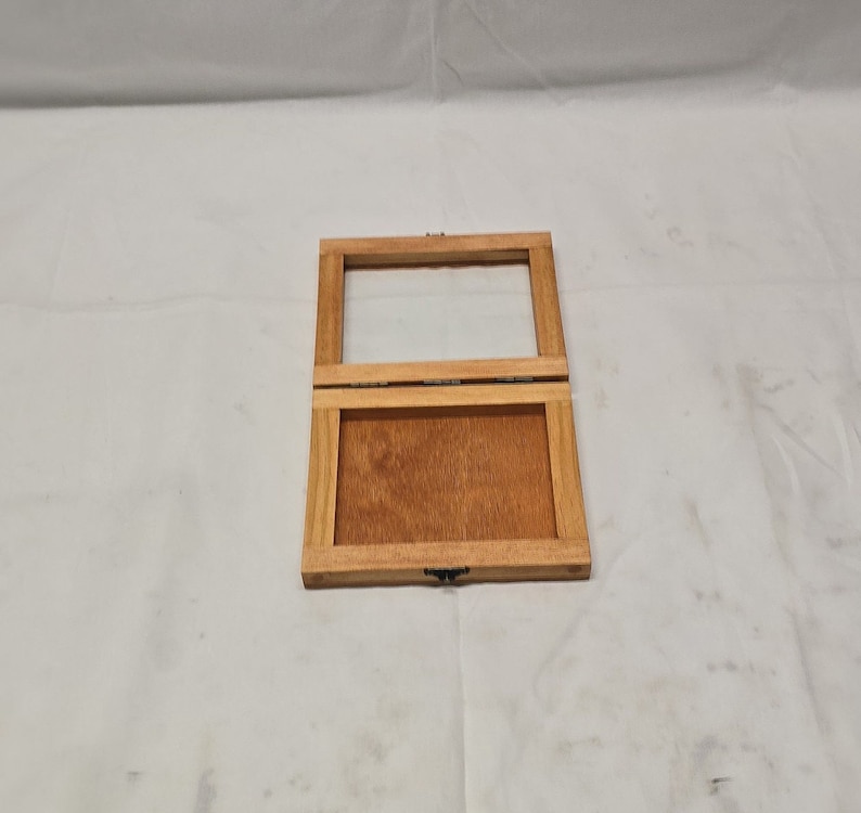 4 1/2 X 5 3/8 X 3/4 Wooden Shadow Box / Hinged Glass Lid / Display Case ...