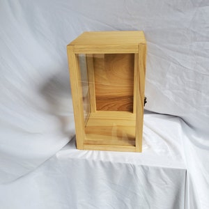 10 1/2 X 7 1/2 X 6 Wooden Shadow Box / 3 Sided Glass / - Etsy