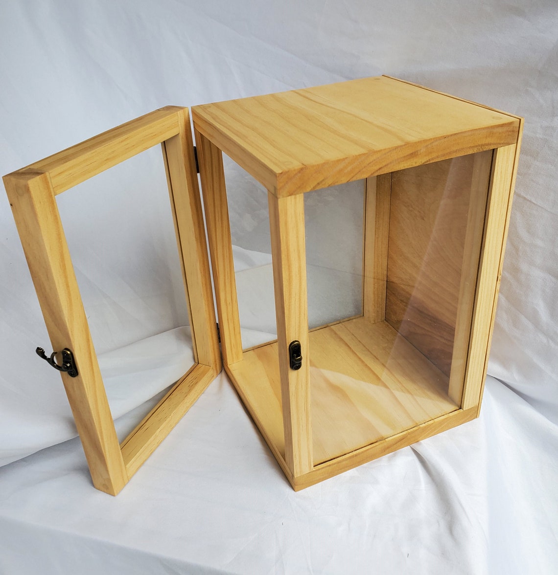 10 1/2 X 7 1/2 X 6 Wooden Shadow Box / 3 Sided Glass / | Etsy