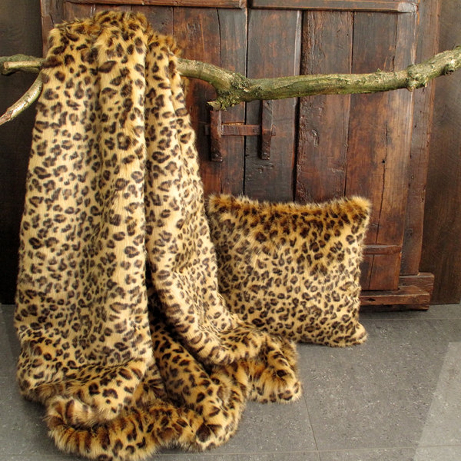 Golden Leopard Faux Fur Blanket, Leopard Throw With Brown Faux-suede ...